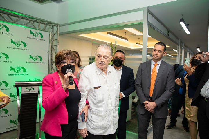 Inauguración de las nuevas oficinas de Professional Trust - Professional Trust, S.A.